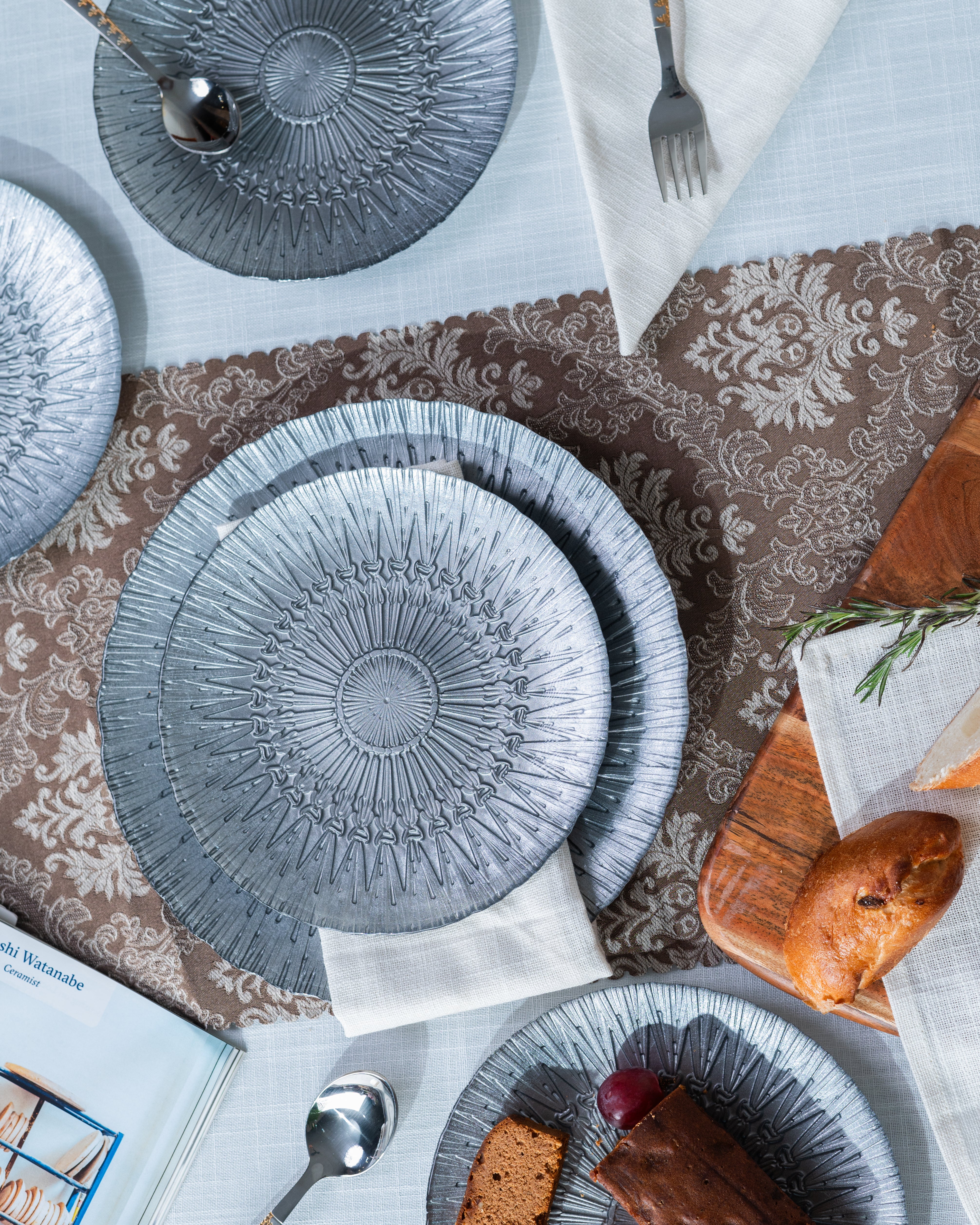 Esther Vintage Snack- Silver – Aidea Homes